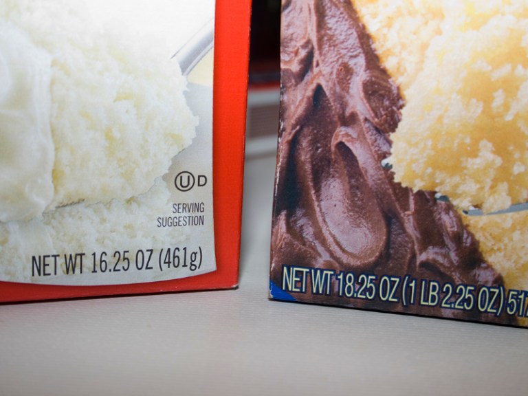 Rolo Cake Bars – Bakerlady